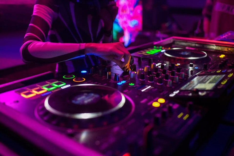 Watch Dj Siavash Eyvari's Latest Videos | Vancouver
